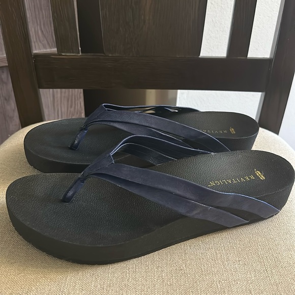 REVITALIGN | Shoes | Revitalign Womens Slip On Double Strap Toe Post ...